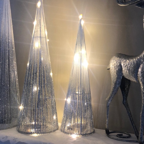 Holiday | 2 Ombr Silver White Light Up Trees | Poshmark